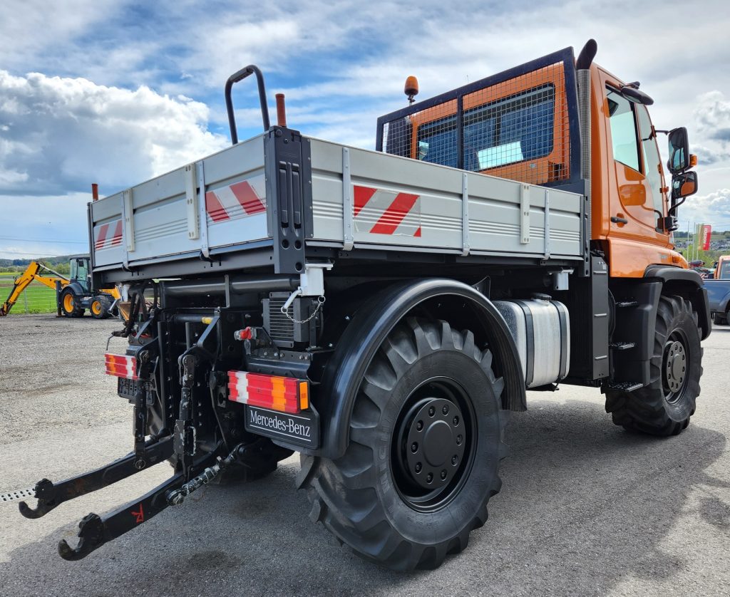 Unimog U400 – Mross Import Service – Unimog Canada